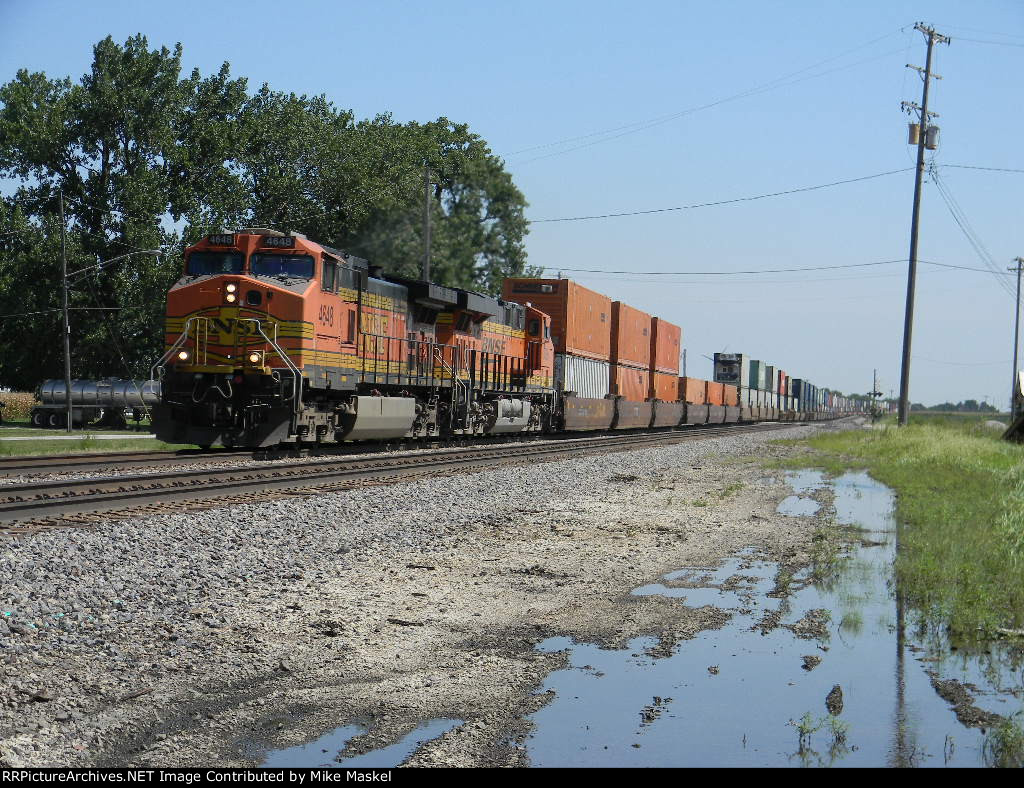BNSF 4648
